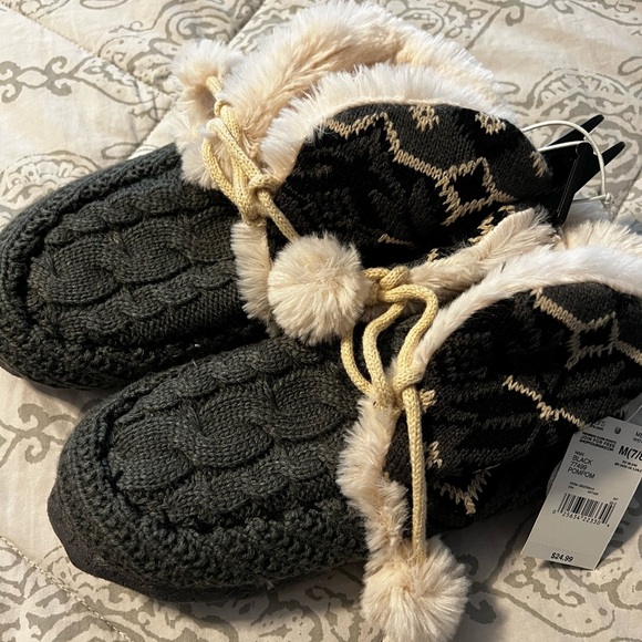 Joe Boxer | Shoes | Joe Boxer Slippers | Poshmark